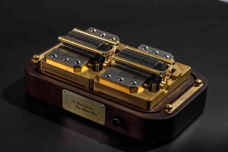 Muro Box - Your Customized Melodies on Music Box